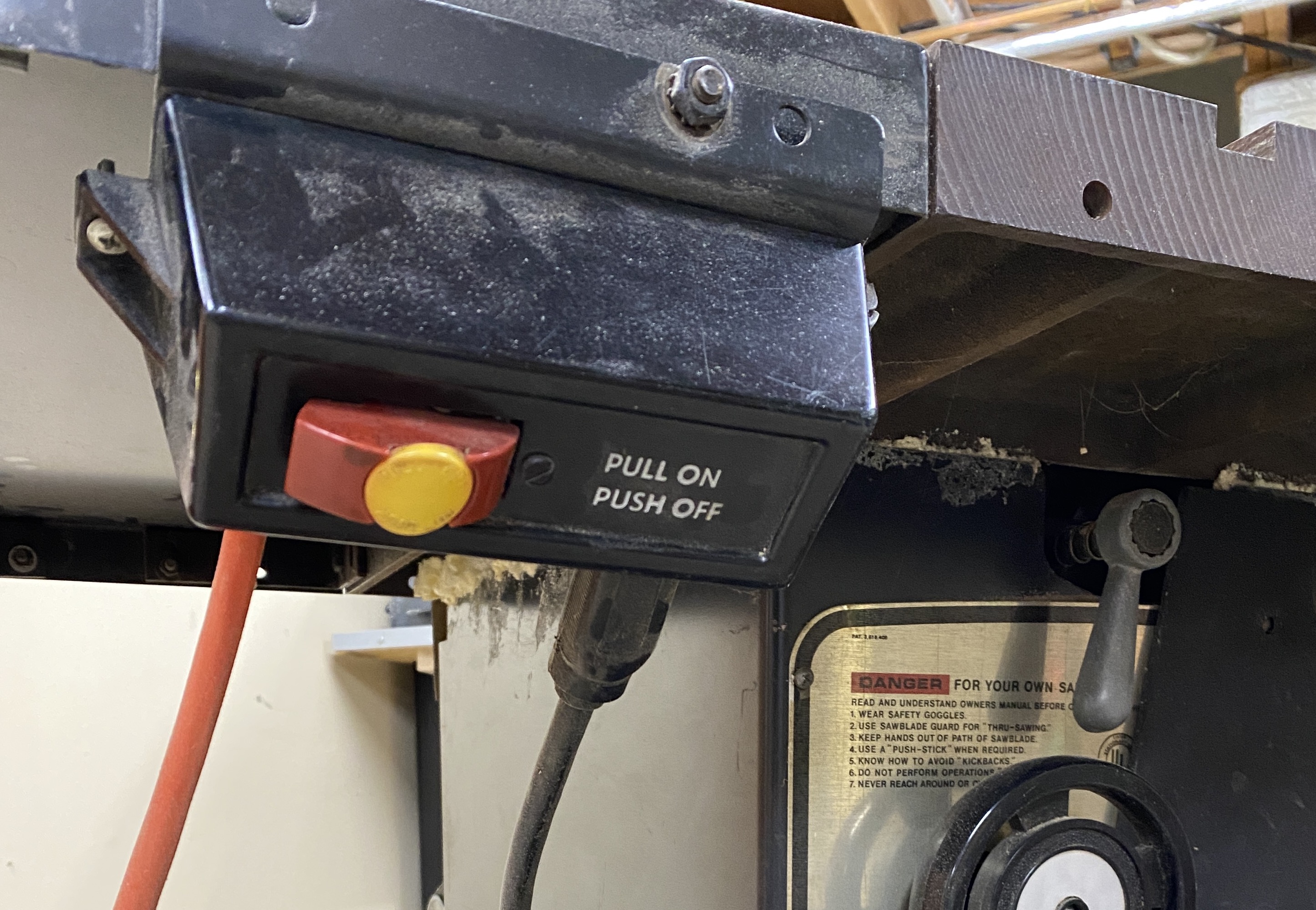 New Table Saw Switch – Nick Momrik