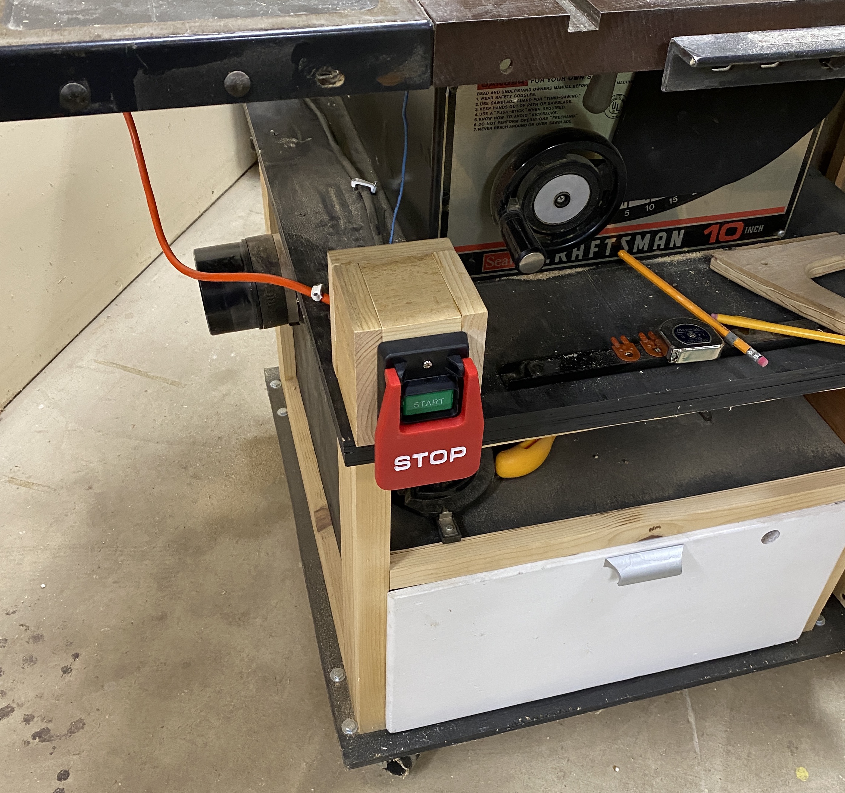 New Table Saw Switch – Nick Momrik