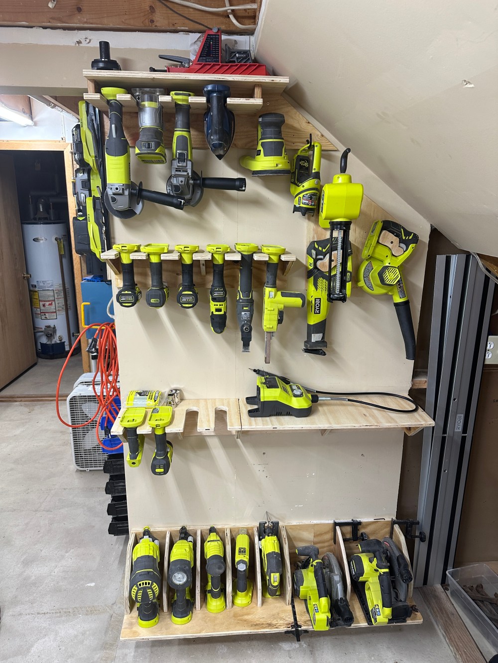 Ryobi Tool Storage – Nick Momrik